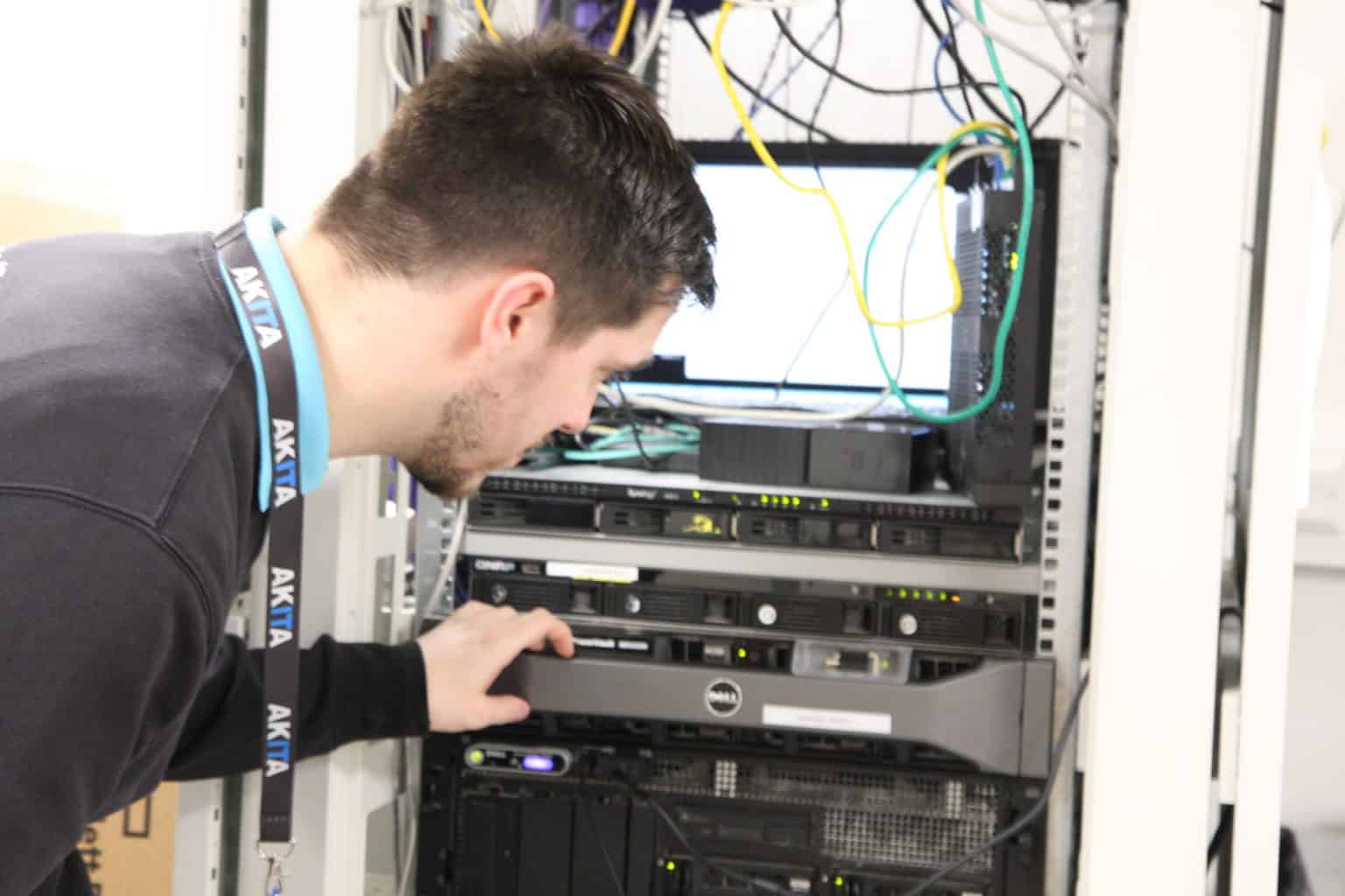 IT Support London, UK - Managed IT Support Services - Akita